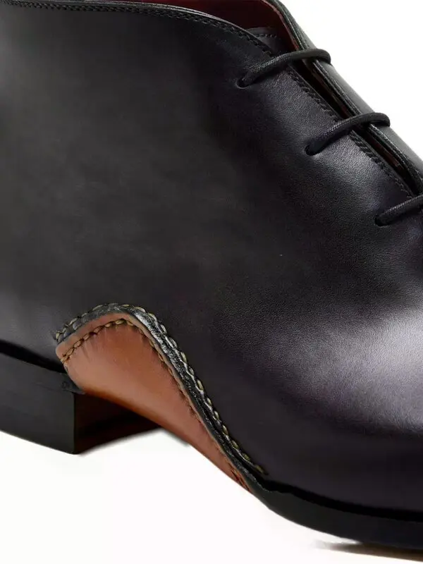 Magnanni Leather Lace-up Derby Shoes