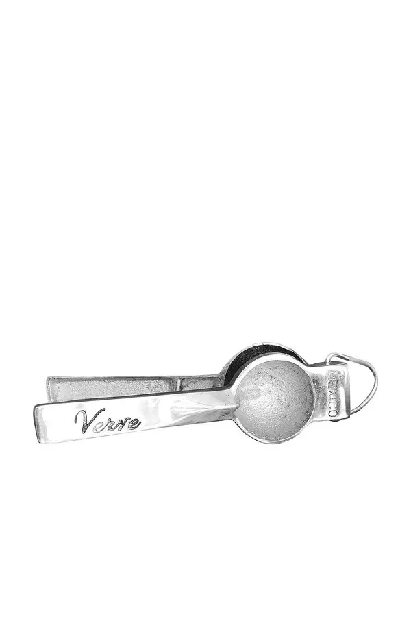 VERVE CULTURE Hand Juicer In Metallic - Silver