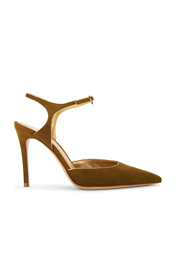 GIANVITO ROSSI Ankle Strap Pump