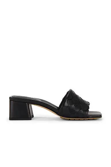 Bottega Veneta Quilted Nappa Leather Mule Sandal - Black