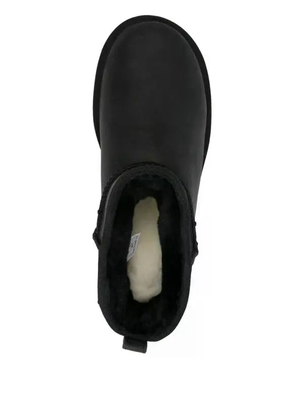UGG Classic Ultra Mini Ankle Boots - Black