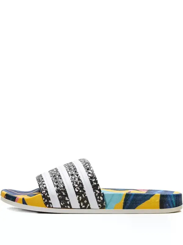 Adidas Adilette Slides - Black