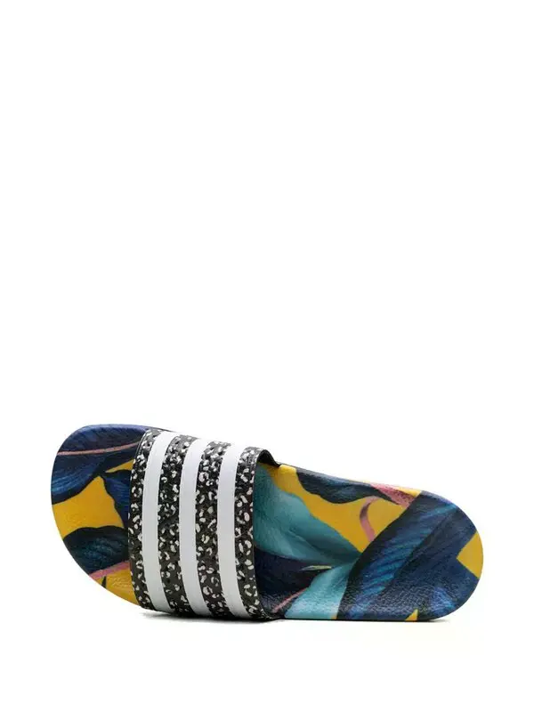 Adidas Adilette Slides