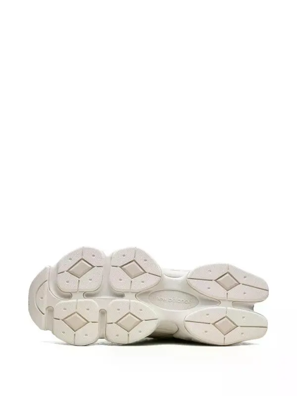 NEW BALANCE 9060 Leopard Sneakers - Cream/leopard