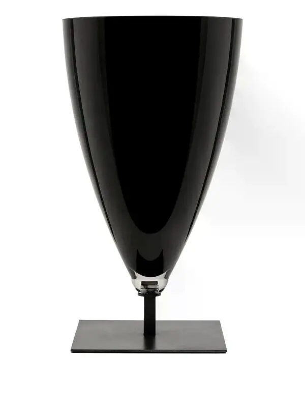 PRODUZIONE PRIVATA Basequadra Conical Base Vase