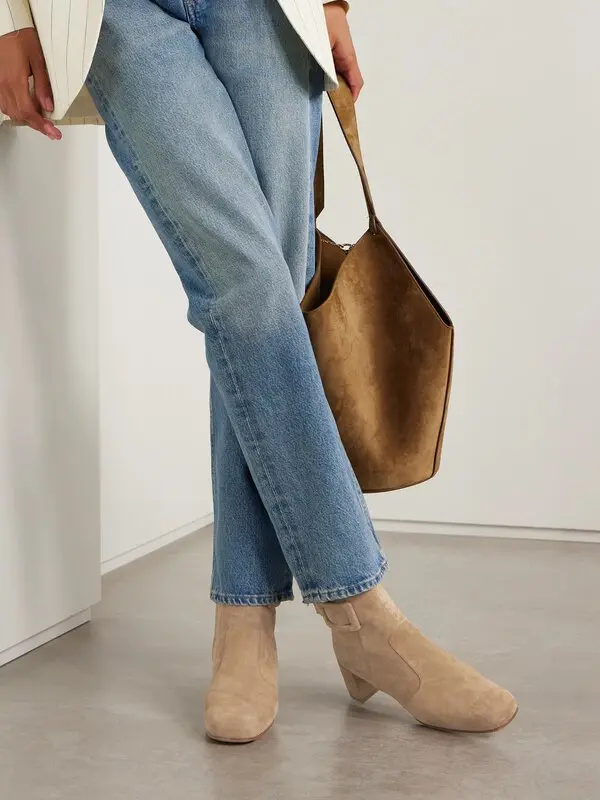 ROGER VIVIER Très Vivier Polly 45 Buckled Suede Ankle Boots - Neutrals