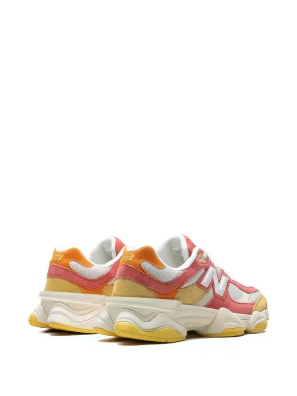 NEW BALANCE 9060 Trainers - Orange