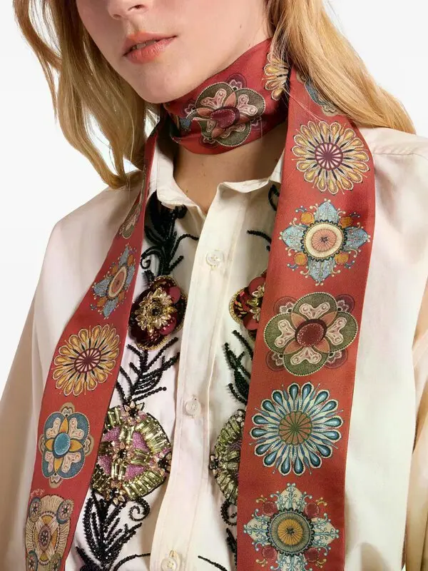 La DoubleJ Floral-pattern Fringed Scarf