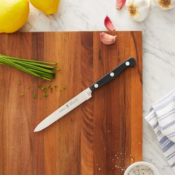 HENCKELS International Classic 5 Serrated Utility Knife