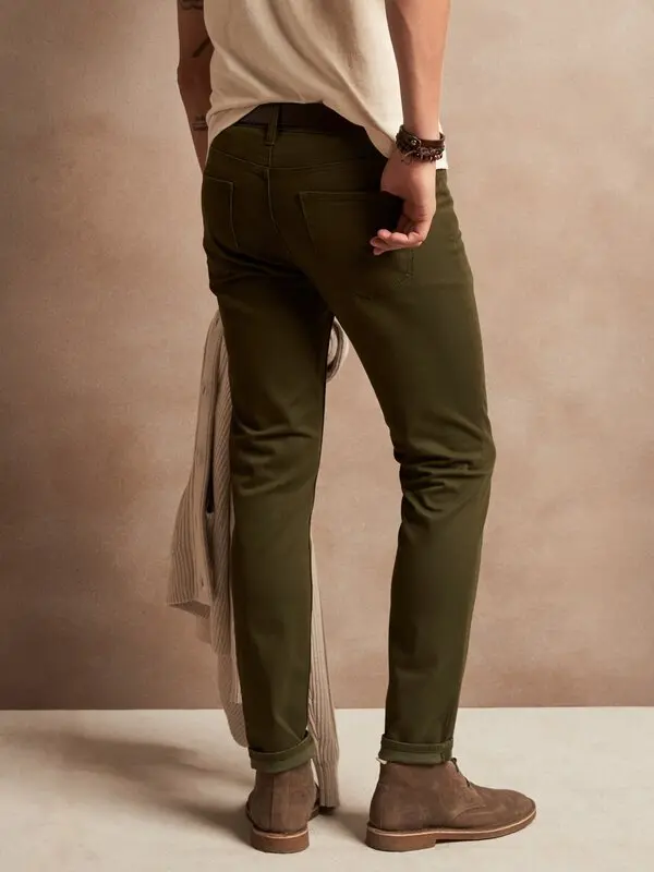 Banana Republic Skinny Traveler Pant 2.0 - Black