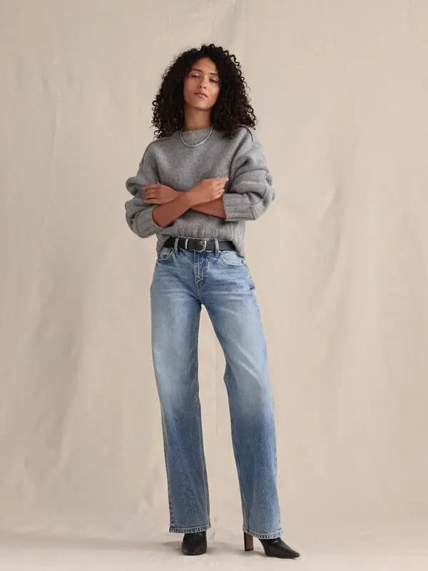 Banana Republic Mid-rise 90s Loose Jean - Medium Wash