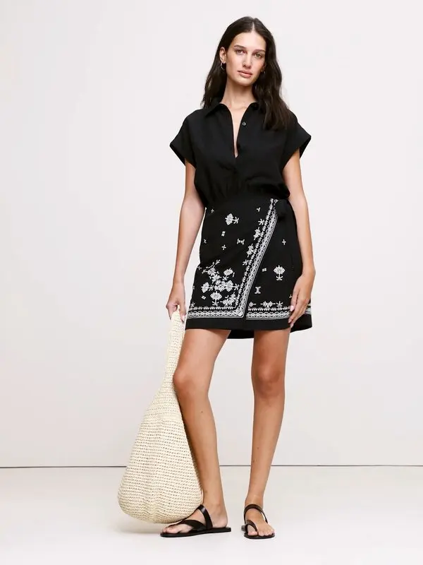 Banana Republic Embroidered Tencel-Linen Wrap Dress In Black With  Embroidery - 30% Off | Editorialist