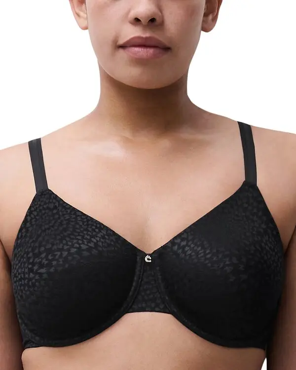 Chantelle Magique Seamless Unlined Minimizer Bra - Black