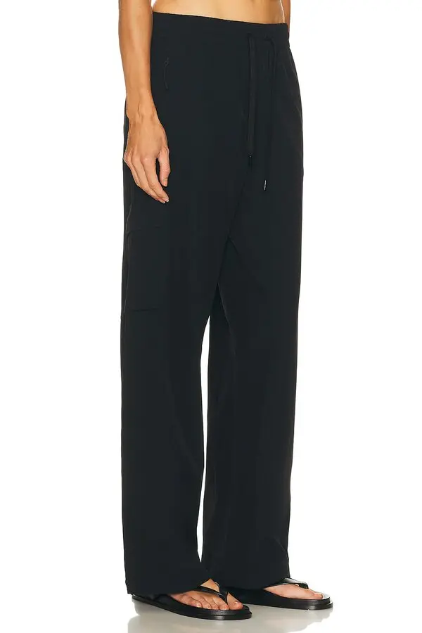 Beyond Yoga Peak Pant