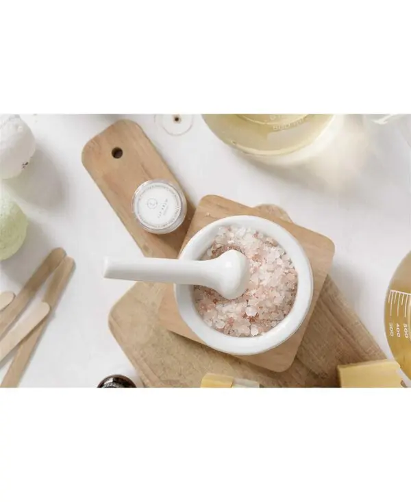 LIZUSH Natural Bath Salt - Eucalyptus
