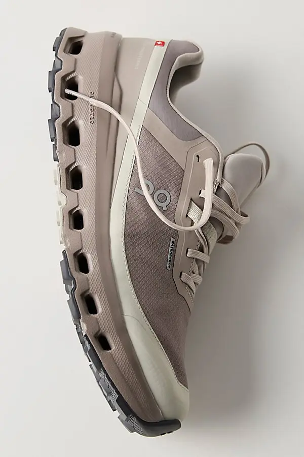 On Cloudvista 2 Waterproof Sneakers - Fog/cinder