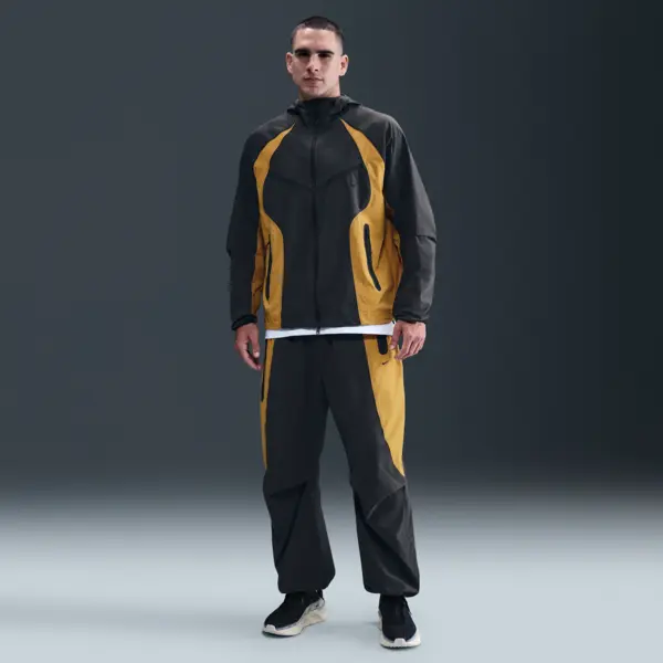 Nike Tech Dri-fit Woven Color-block Oversized Pants