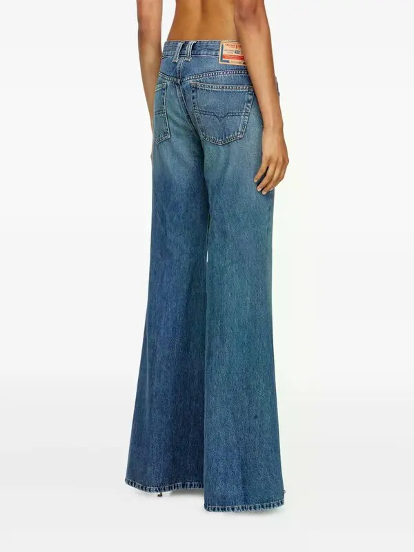 DIESEL® 1970 D-bleess Flared Jeans - Blue