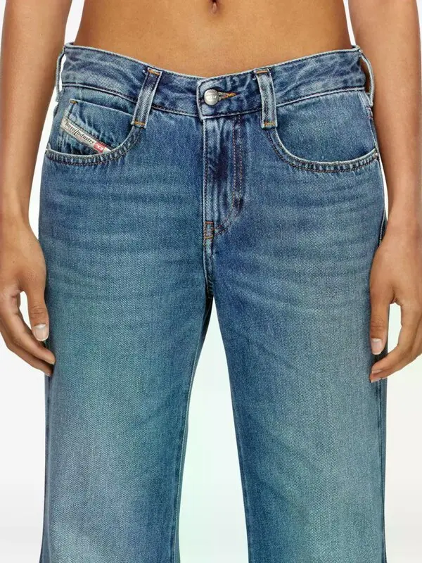 DIESEL® 1970 D-bleess Flared Jeans - Blue