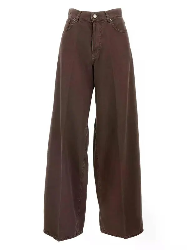 HAIKURE Leather-label Slouched Jeans