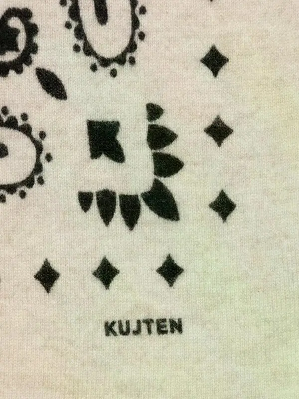 KUJTEN Hachiko Scarf