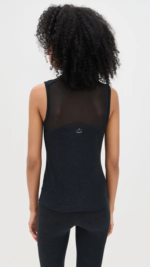 Beyond Yoga Venice Zip Front Vest
