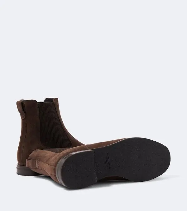 Manolo Blahnik Suede Chelsea Boots - Brown