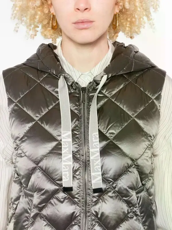 Max Mara Quilted Hooded Gilet - Grey