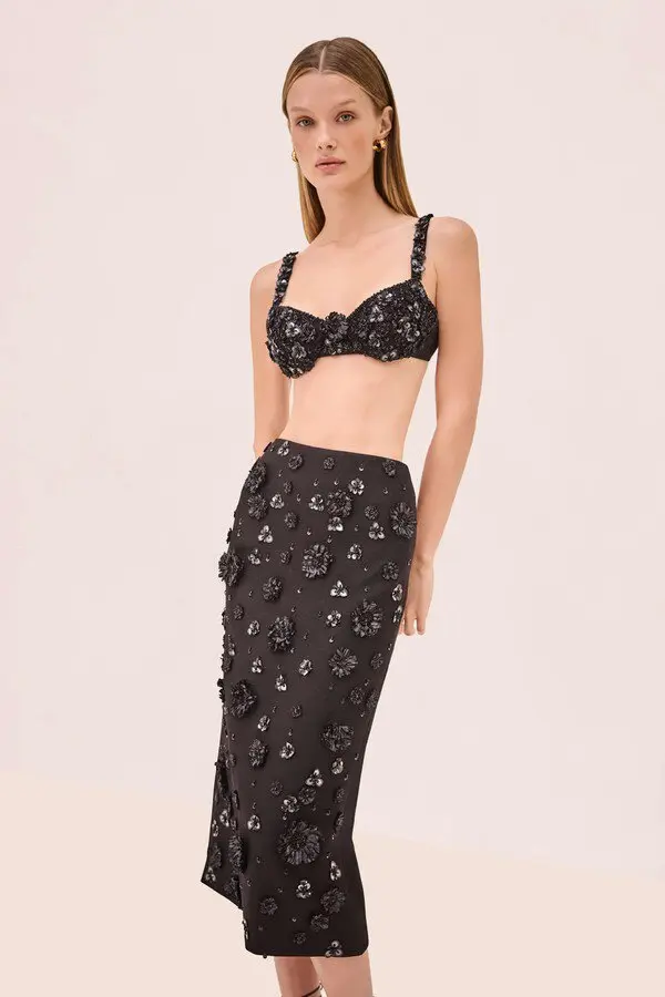 Alexis Torie Appliqué Midi Skirt - Black