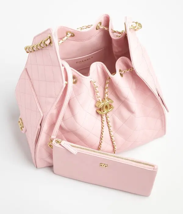 Chanel 25 Handbag - Light Pink