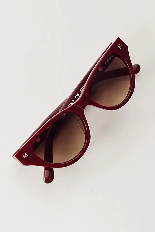 MACHETE The Suzy Cat-eye Sunglasses - Oxblood