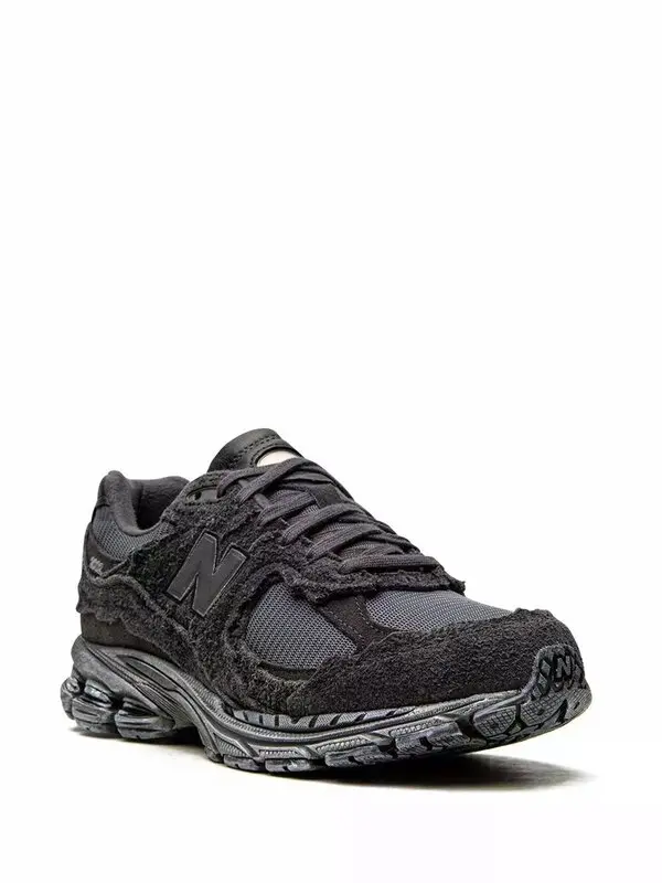 NEW BALANCE 2002r Distressed Sneakers - Black