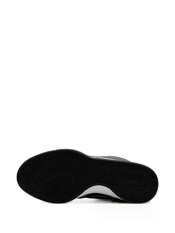 Nike Low Top Sneakers - Black