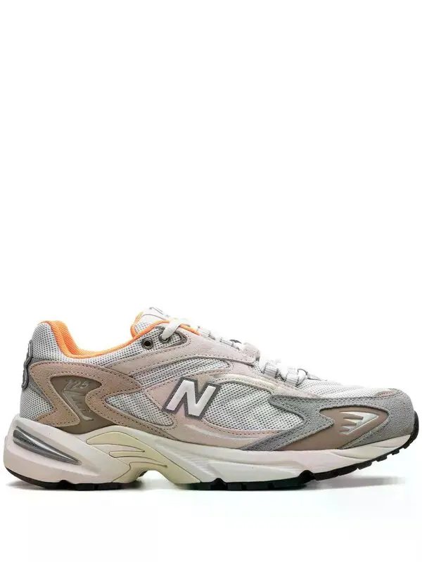 NEW BALANCE 725v1 Sneakers - Neutrals