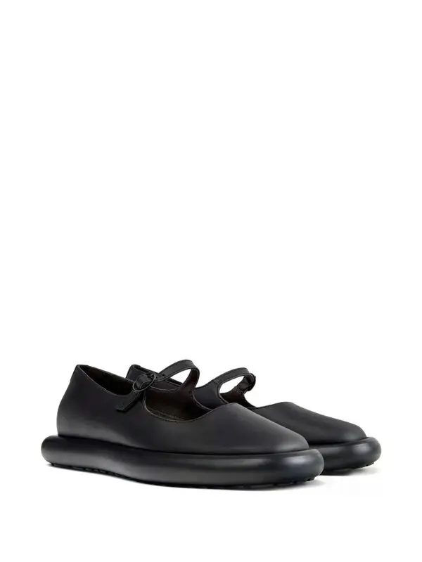 Camper Onda Leather Buckled Pumps