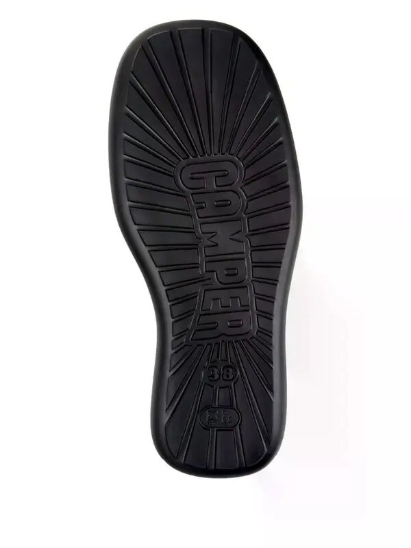 Camper Onda Leather Buckled Pumps