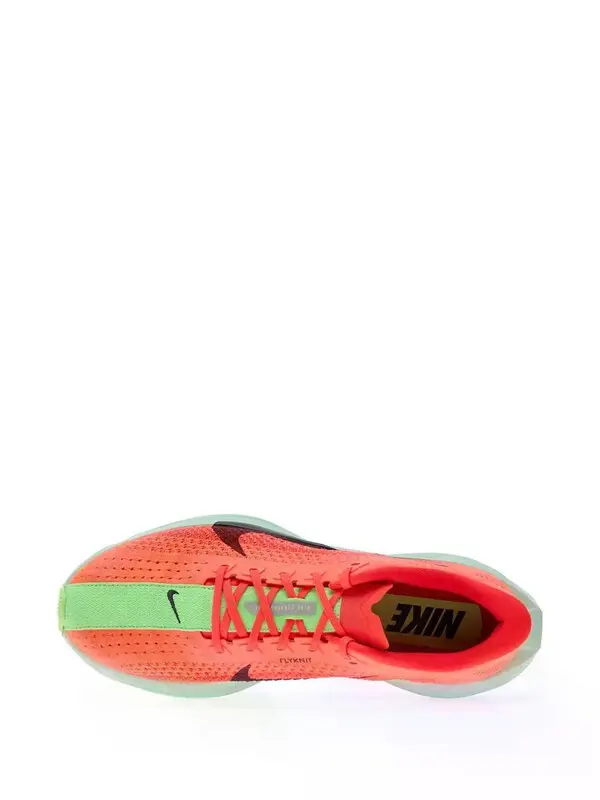 Nike Pegasus Flyknit Zoom Sneakers