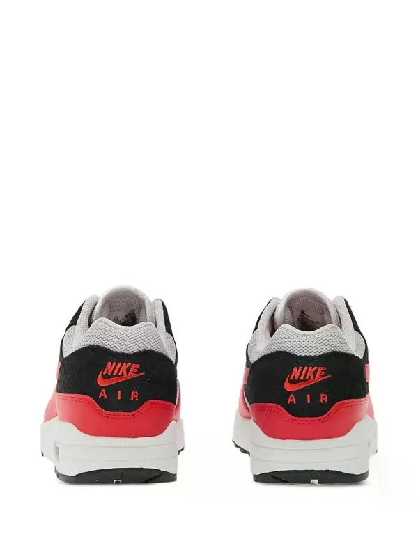 Nike Air Max 1 Sneakers
