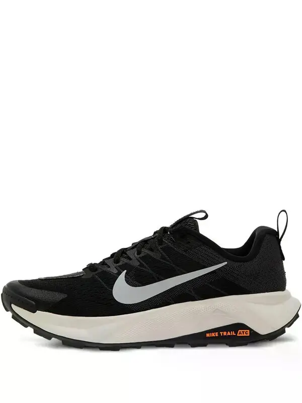 Nike Wildhorse Sneakers