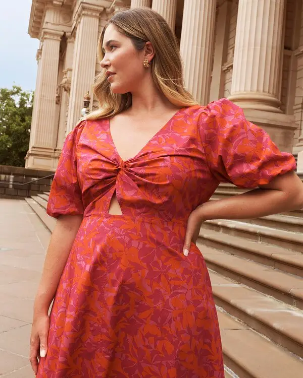 Aura Falls Twist Front Dress - Winter Berry