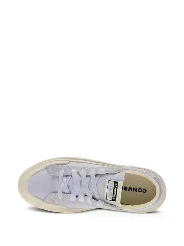 CONVERSE Chuck Taylor Platform Sneakers