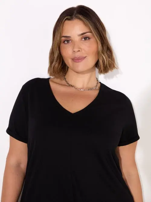 LIVE UNLIMITED Cotton Slub V-neck Longline T-shirt - Black