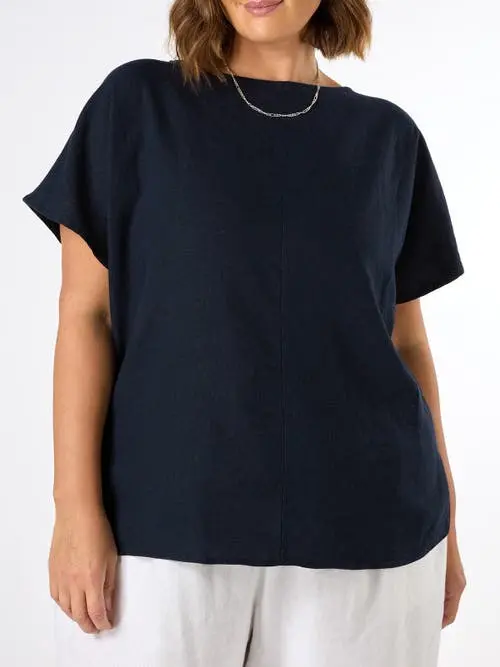 LIVE UNLIMITED Linen Seamed Detail Top - Navy