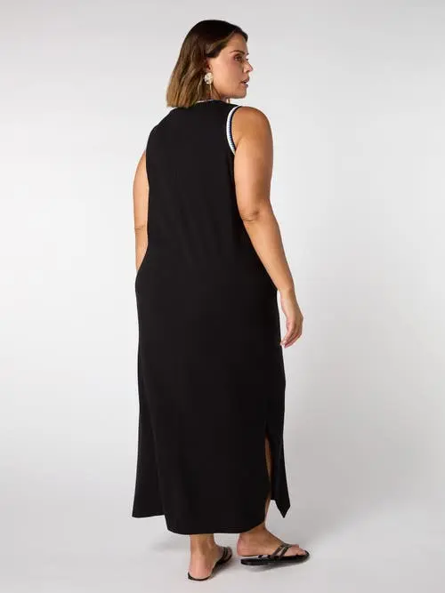 LIVE UNLIMITED Crochet Trim Maxi Dress