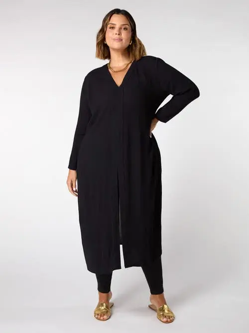 LIVE UNLIMITED Crinkle Split Front Longline Tunic