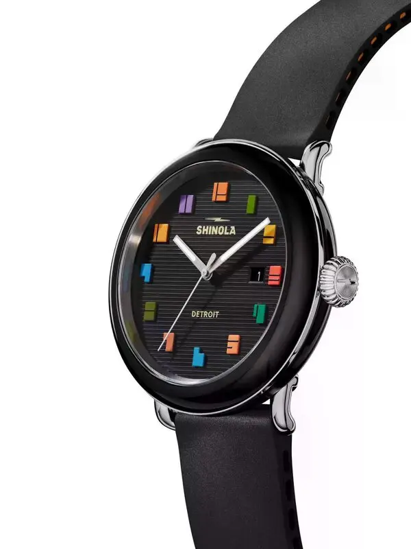 Shinola Leather 40mm