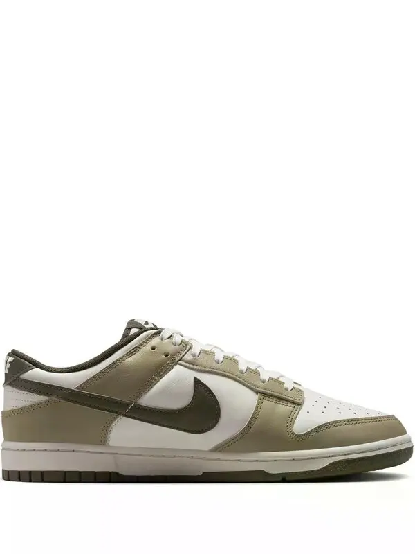 Nike Dunk Low Sneakers - Neutrals