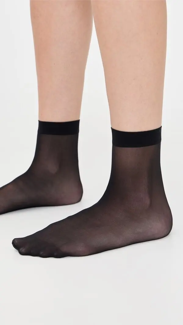Wolford Individual 10 Socks - Black