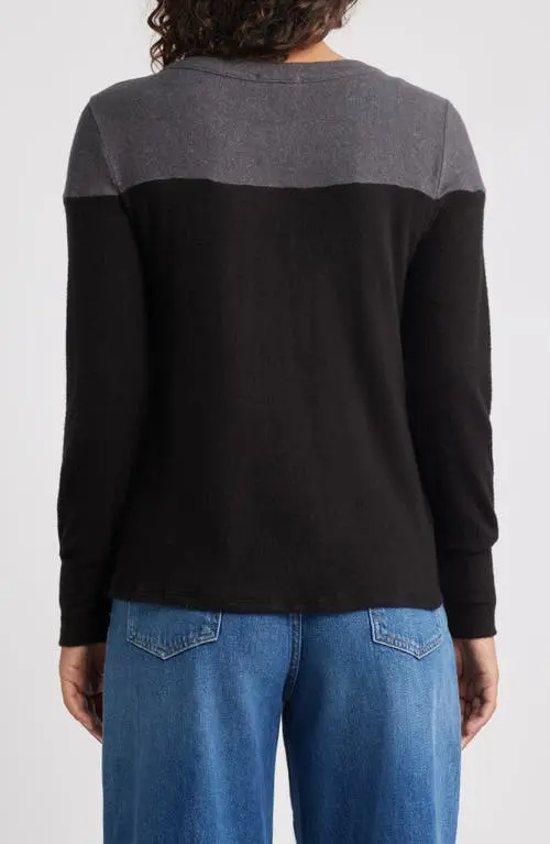 Loveappella Color Blocked Pullover - Grey/black