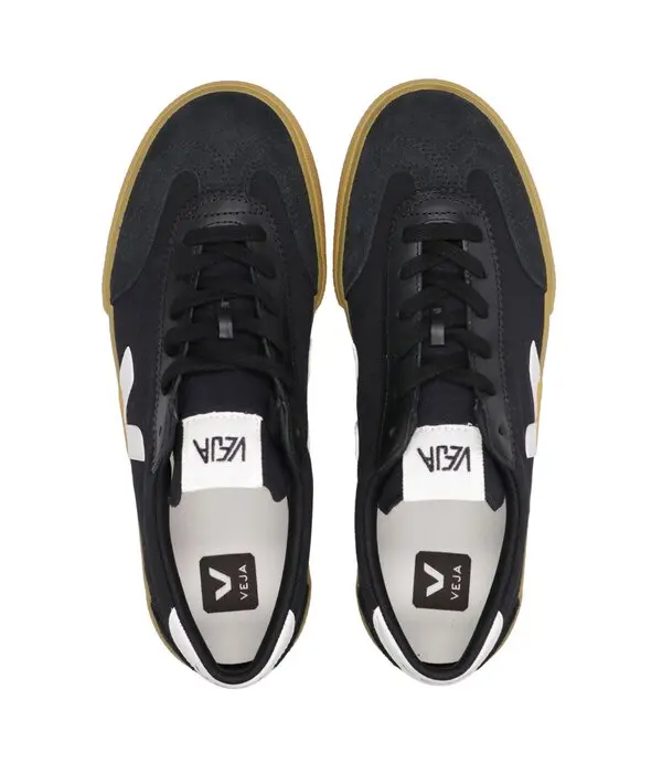 VEJA Low Top Sneakers